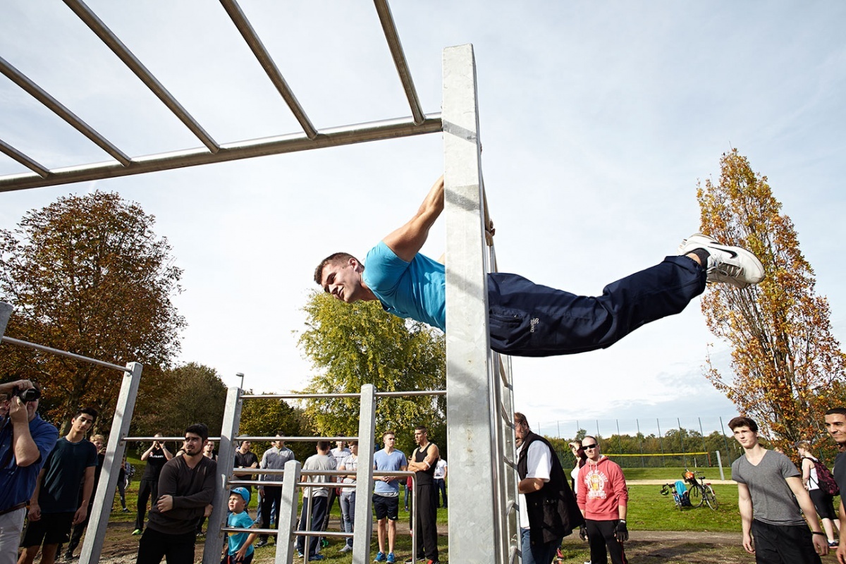 Exercise with a difference – trend sports in public areas • Playground ...
