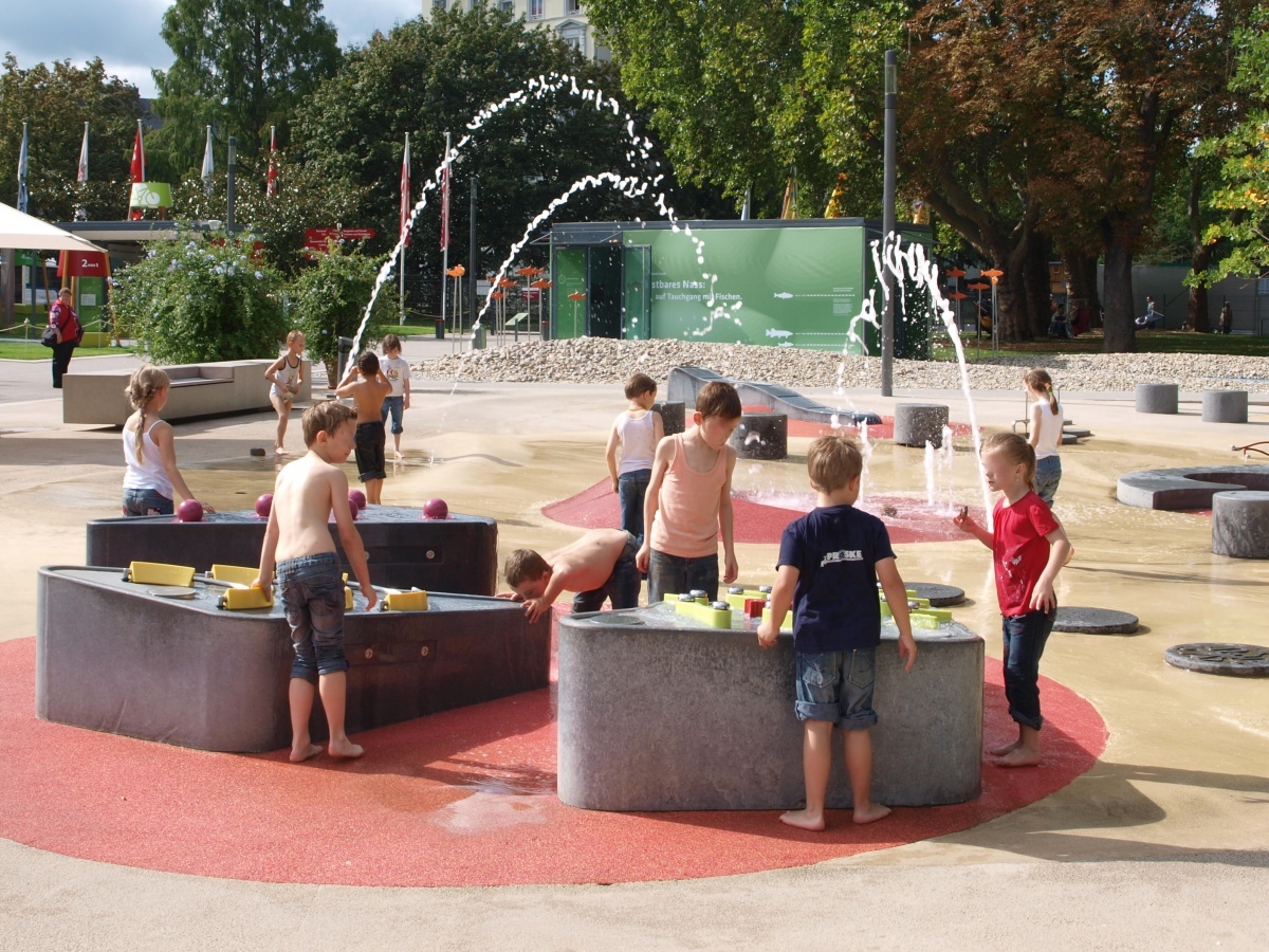 Wasserspiele – welche Normen sind zu beachten und wie spart man Kosten ...
