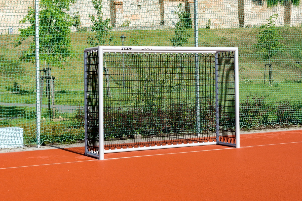 Kickabout areas and small-scale pitches – enjoying sport "around the ...
