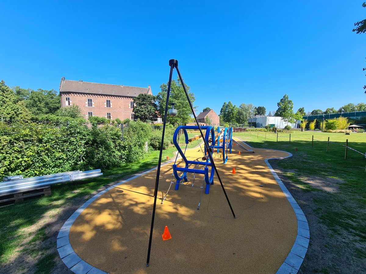 How to test safety surfacing on playgrounds? • Playground@Landscape